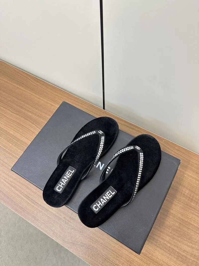 Mirror quality Chanel Slippers