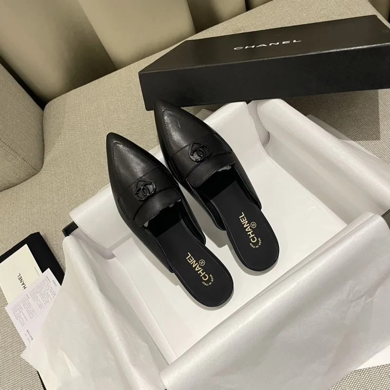 Accurate model Chanel Slippers