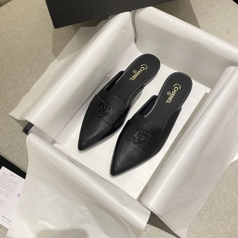 Accurate model Chanel Slippers