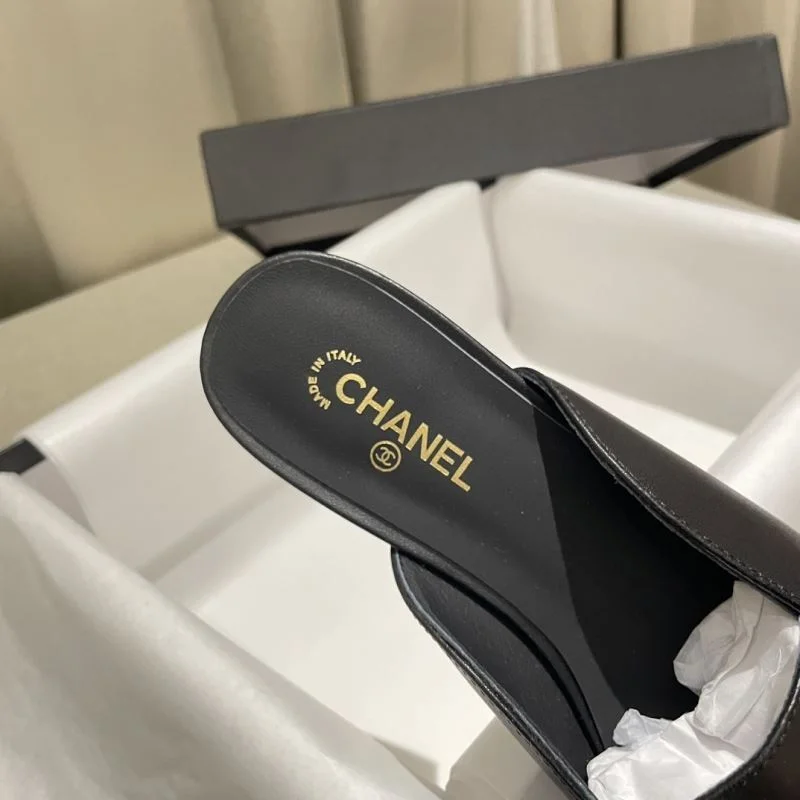 Accurate model Chanel Slippers