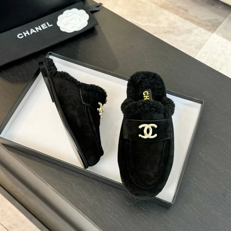 Mirror quality Chanel Slippers