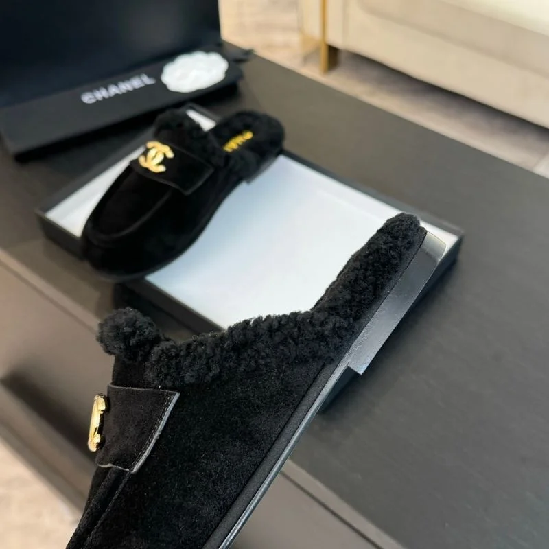Mirror quality Chanel Slippers