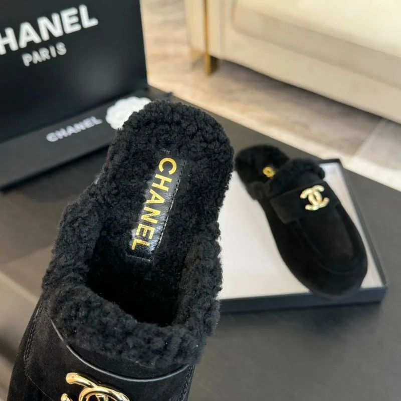 Mirror quality Chanel Slippers