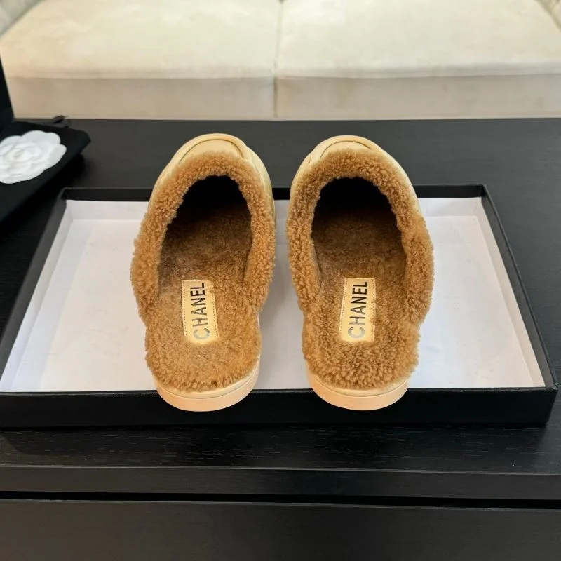 Brand-authenticated Chanel Slippers