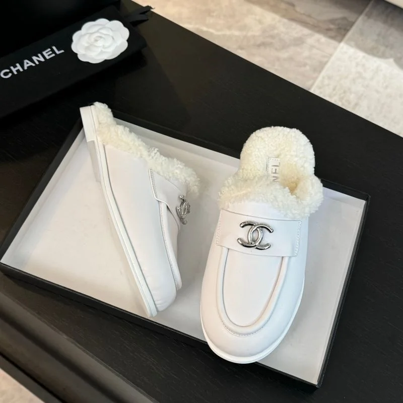 Brand-original Chanel Slippers