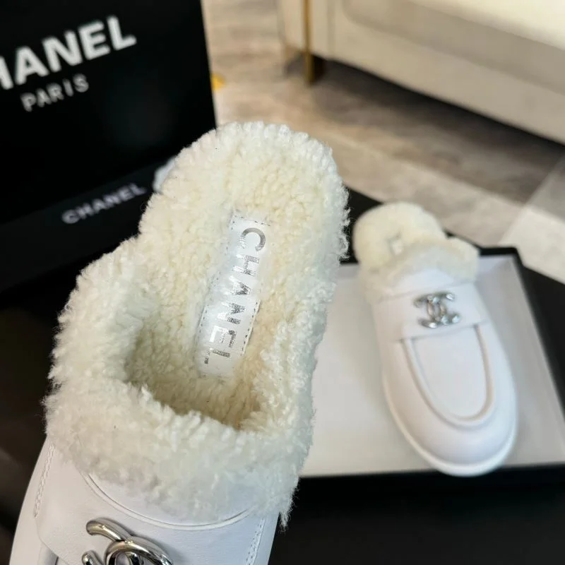 Brand-original Chanel Slippers