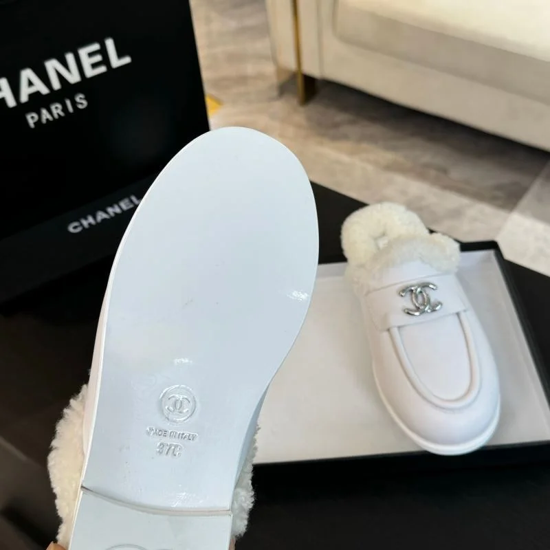 Brand-original Chanel Slippers
