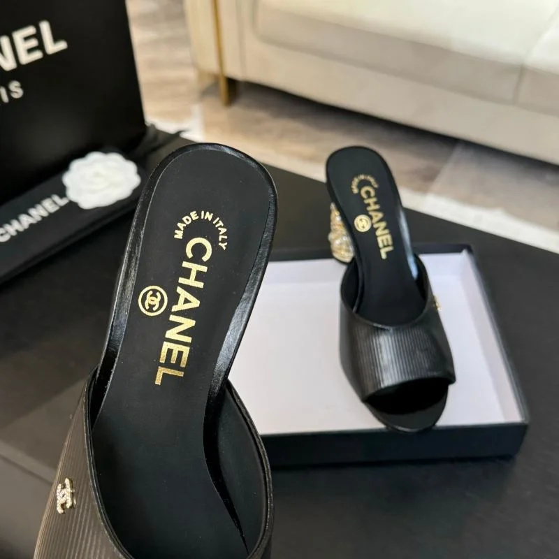 Brand-authenticated Chanel Slippers