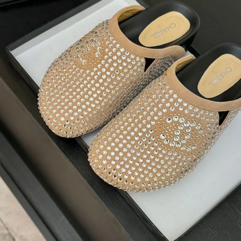 Accurate model Chanel Slippers