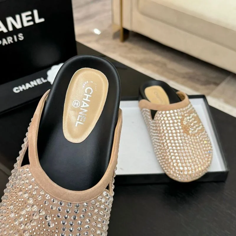 Accurate model Chanel Slippers