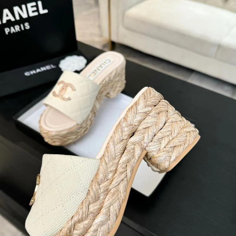 Accurate model Chanel Slippers