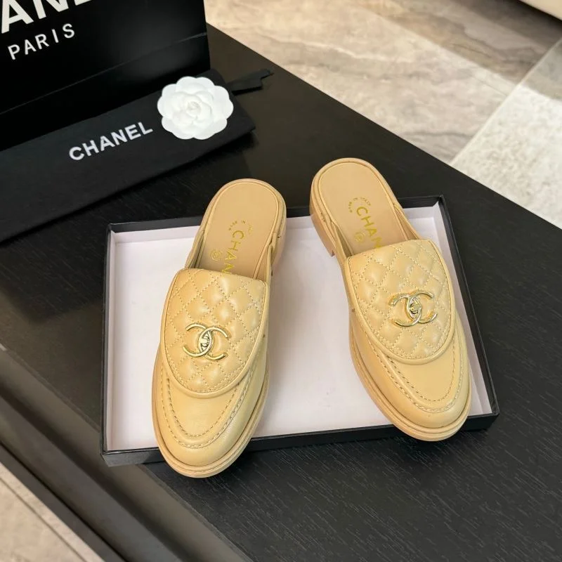 Accurate model Chanel Slippers
