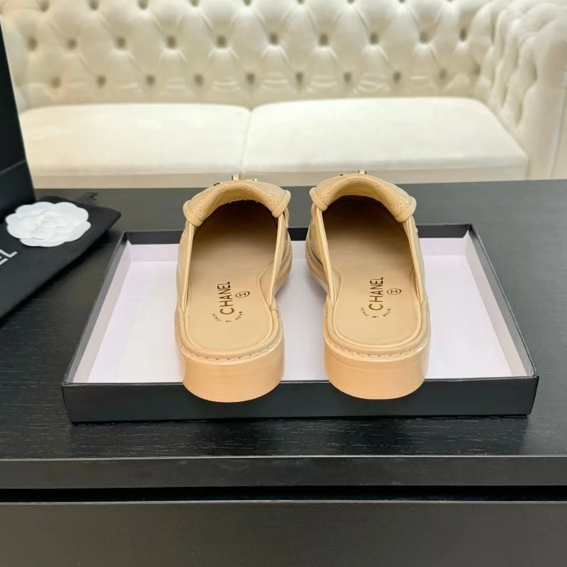 Accurate model Chanel Slippers