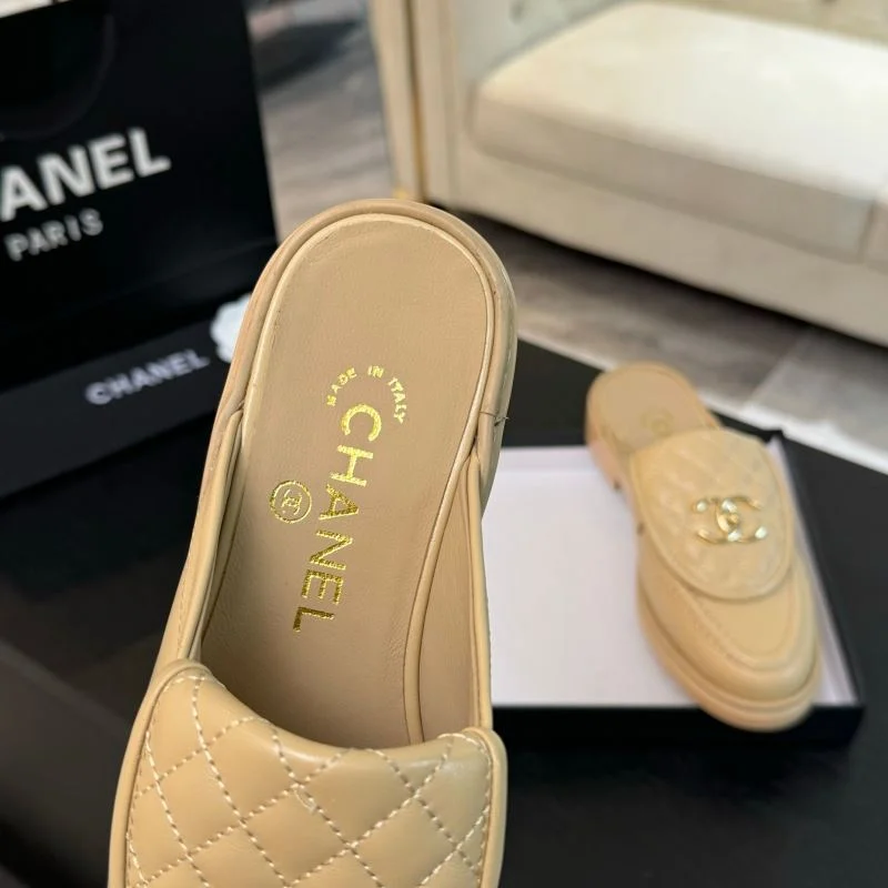 Accurate model Chanel Slippers