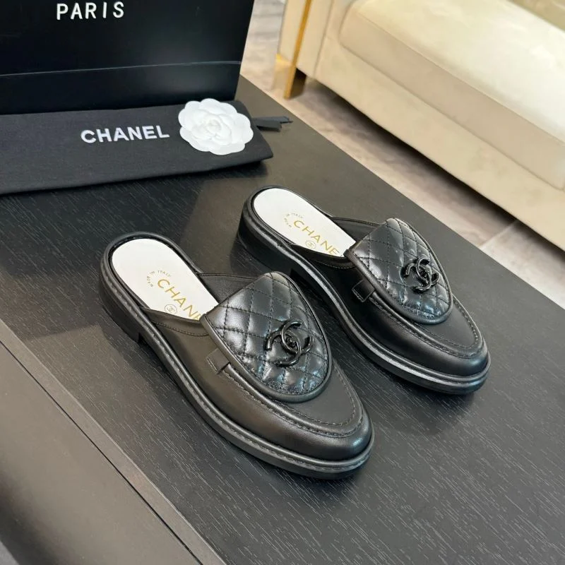 Low-cost Chanel Slippers
