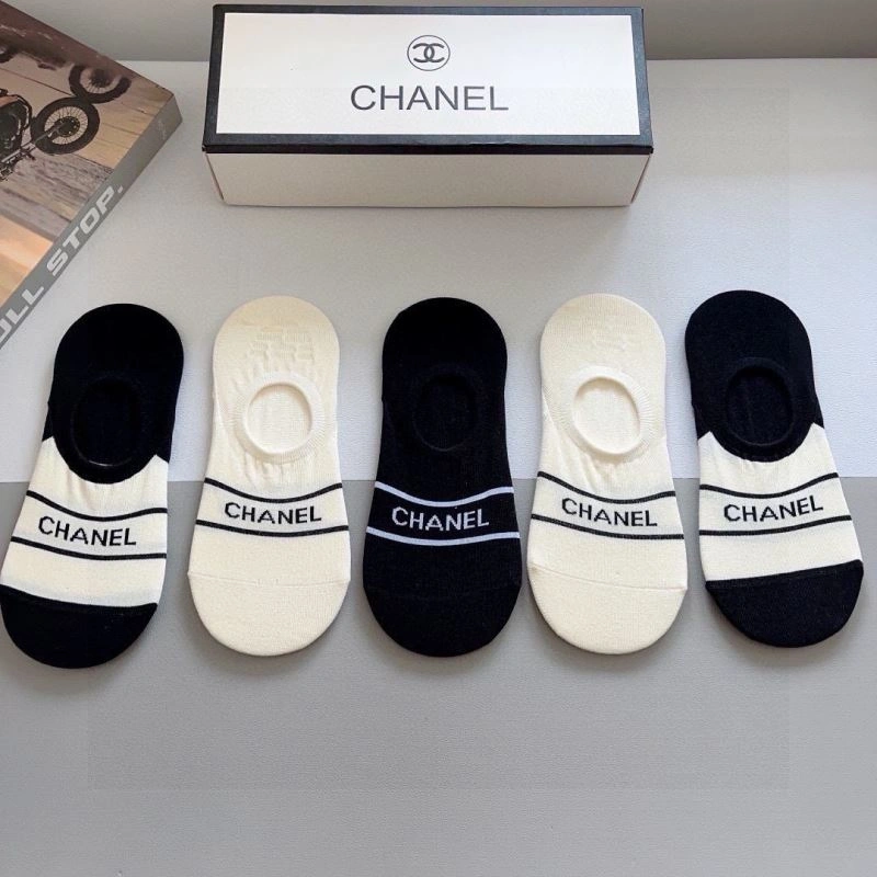 Discounted Chanel Socks