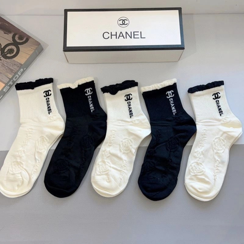 1:1 copy Chanel Socks