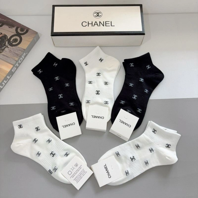 Factory-made Chanel Socks