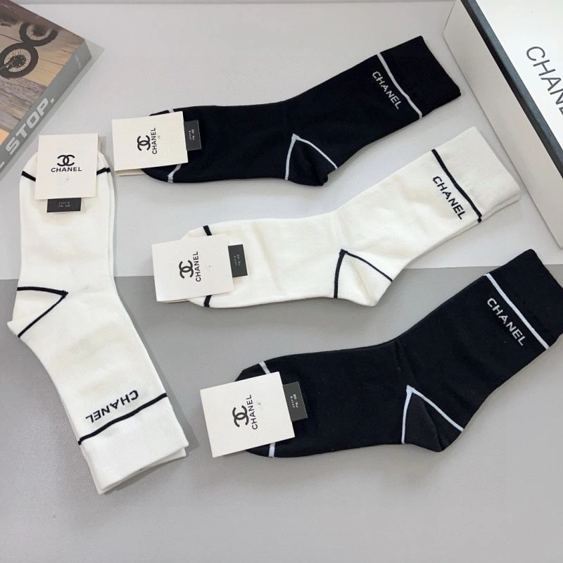 Legit Chanel Socks