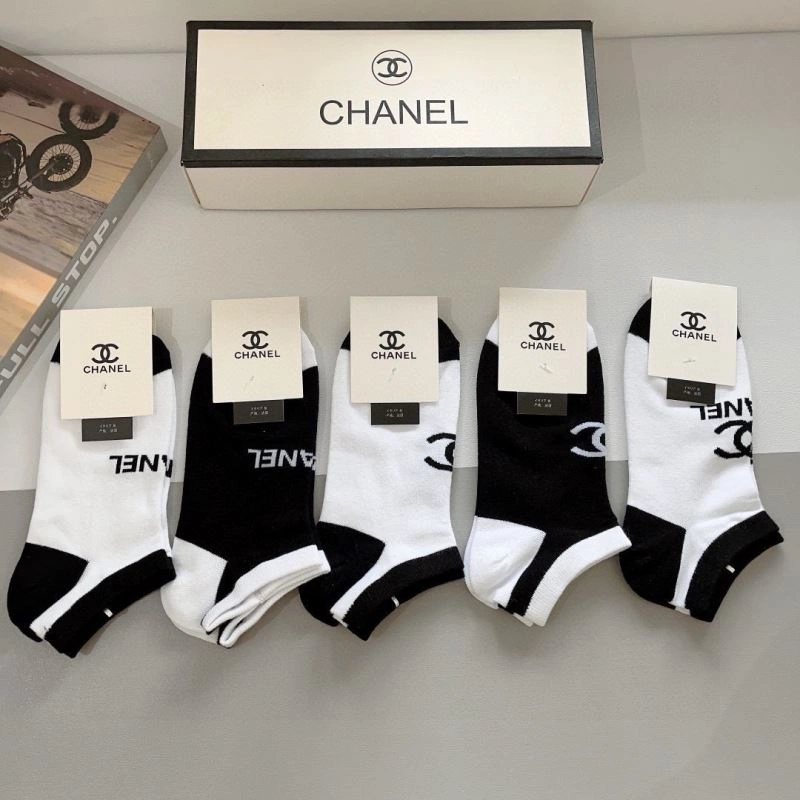 Accurate model Chanel Socks