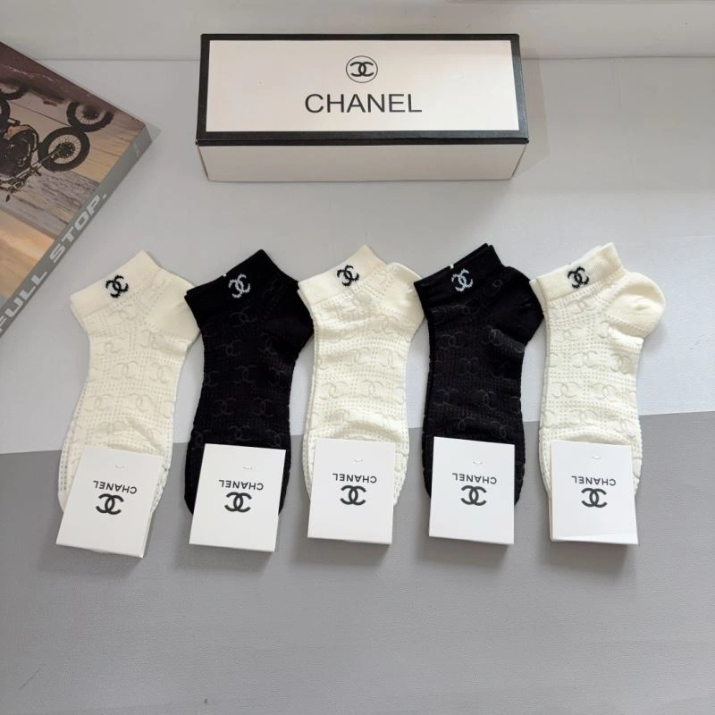 Discounted Chanel Socks