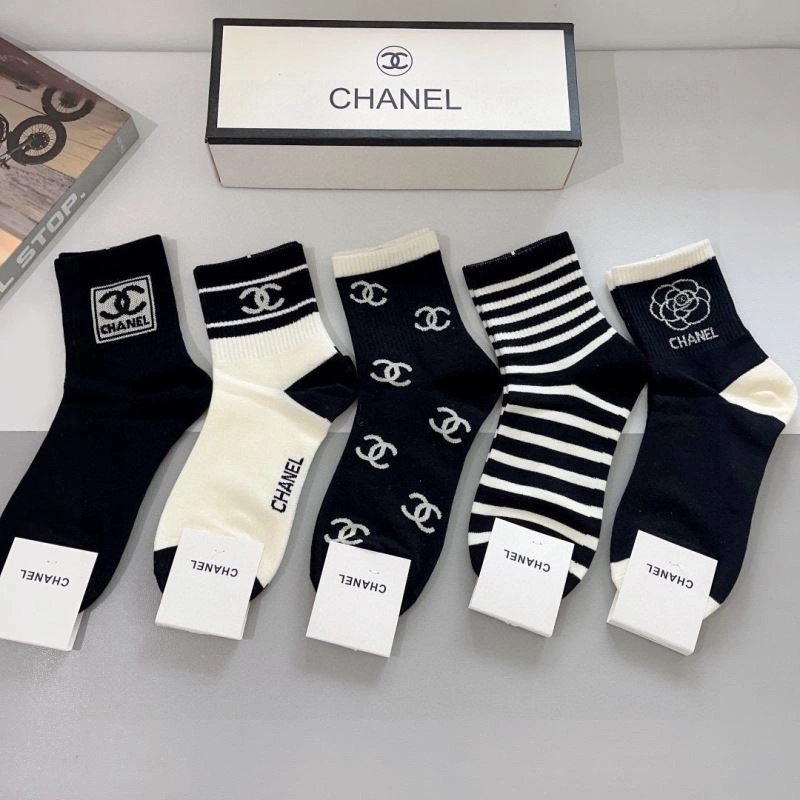 Accurate model Chanel Socks