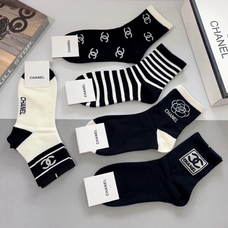Accurate model Chanel Socks