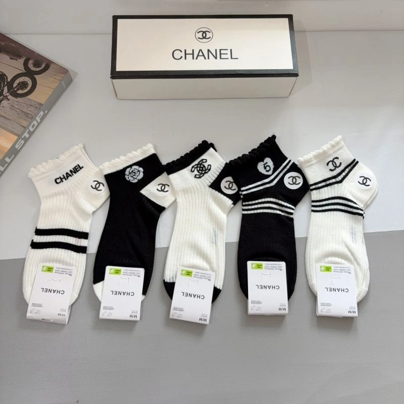 Mirror quality Chanel Socks