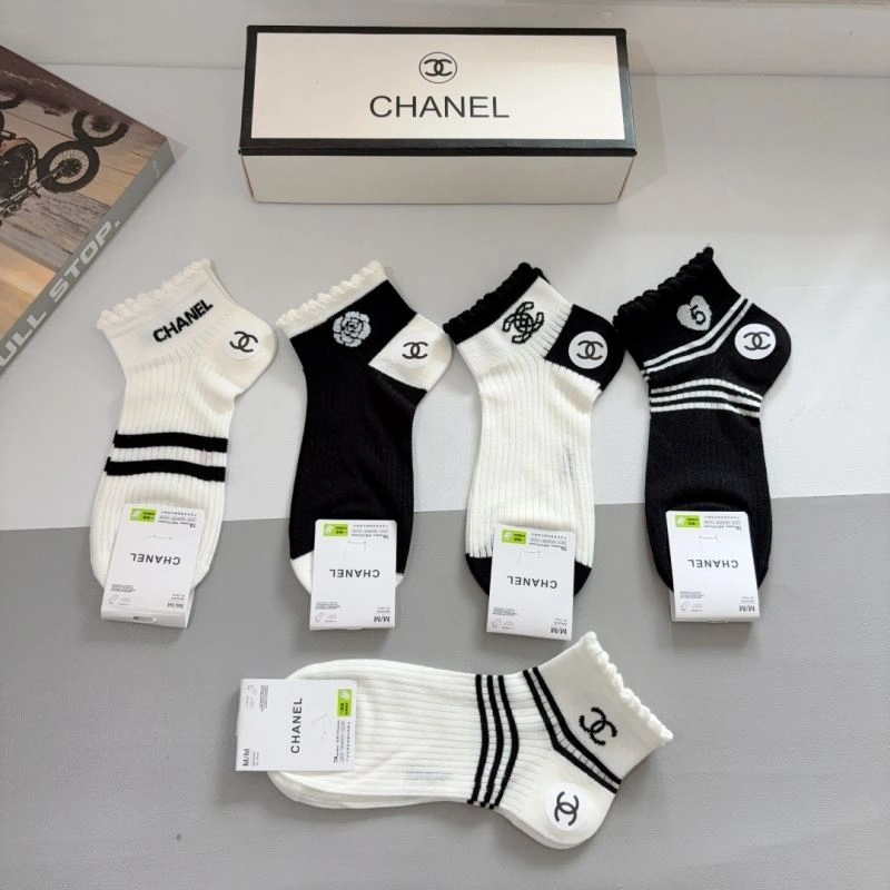 Mirror quality Chanel Socks