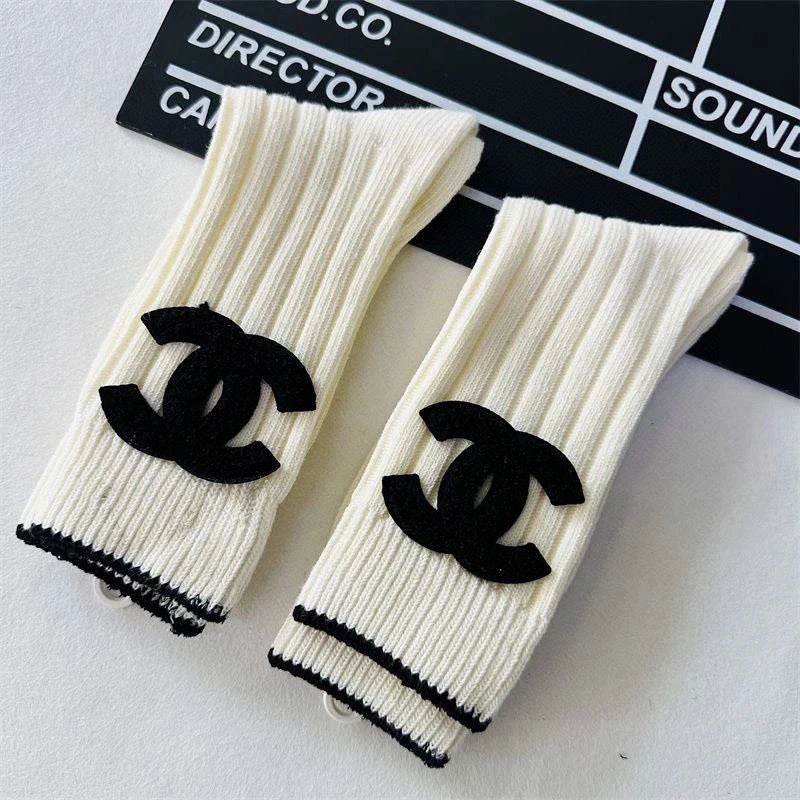 1:1 copy Chanel Socks