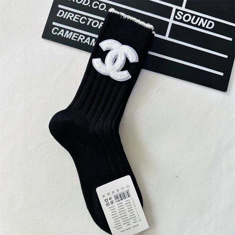 1:1 copy Chanel Socks