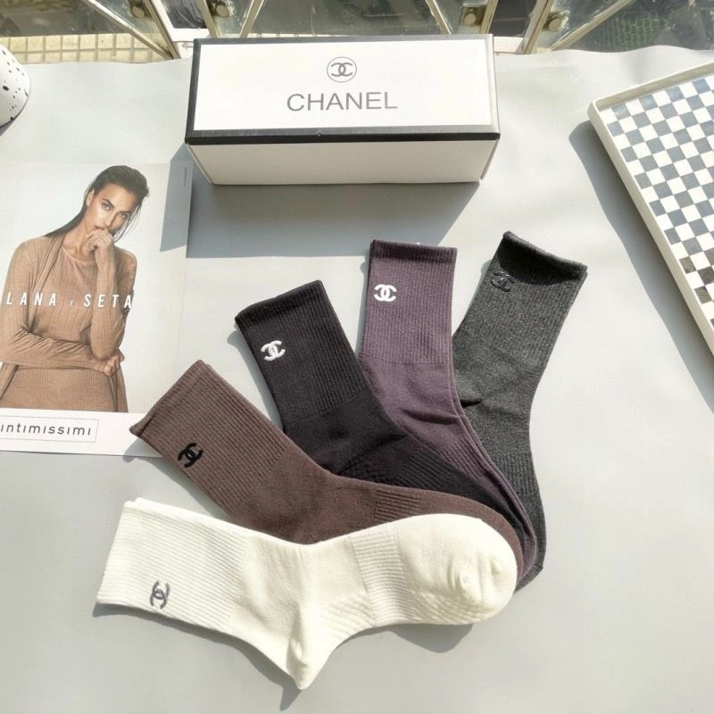 Top match Chanel Socks