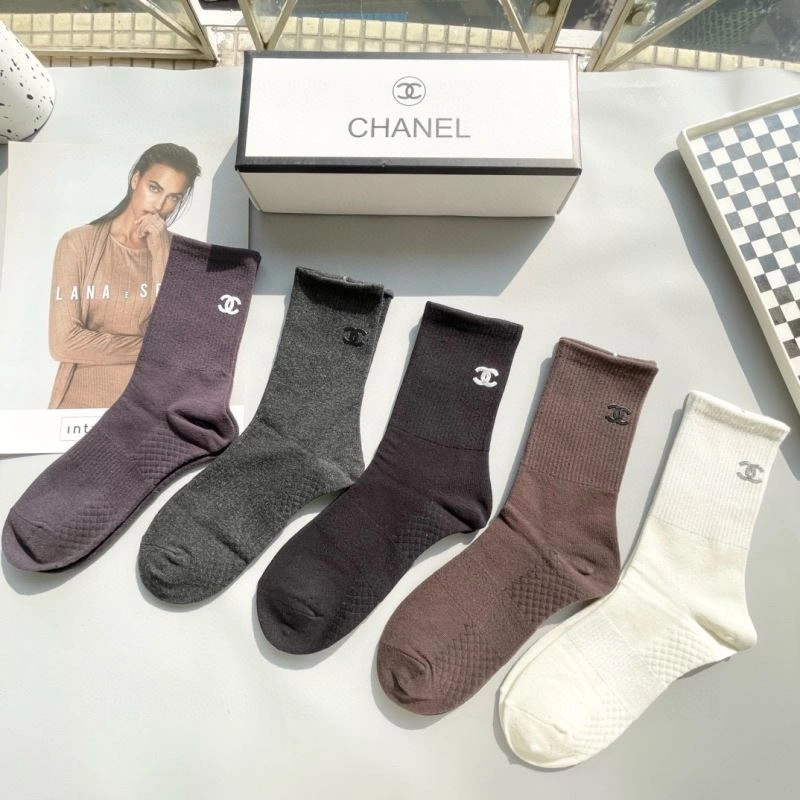 Top match Chanel Socks