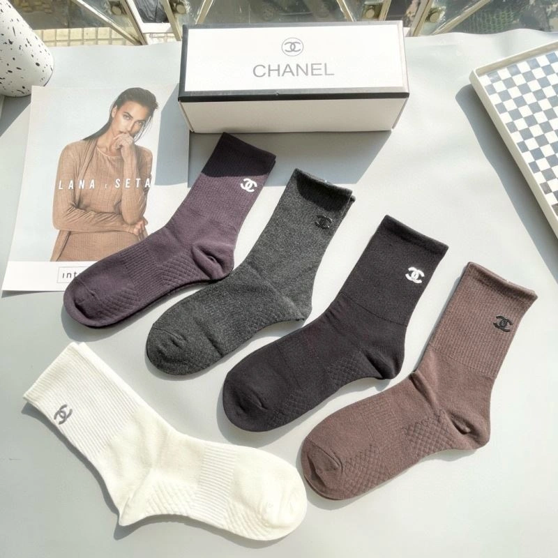 Top match Chanel Socks