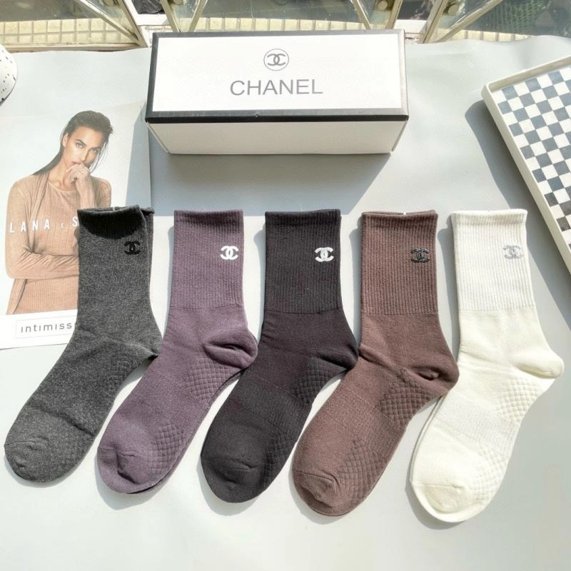 Top match Chanel Socks