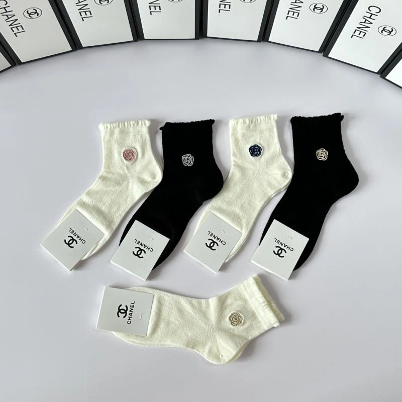 Factory-made Chanel Socks