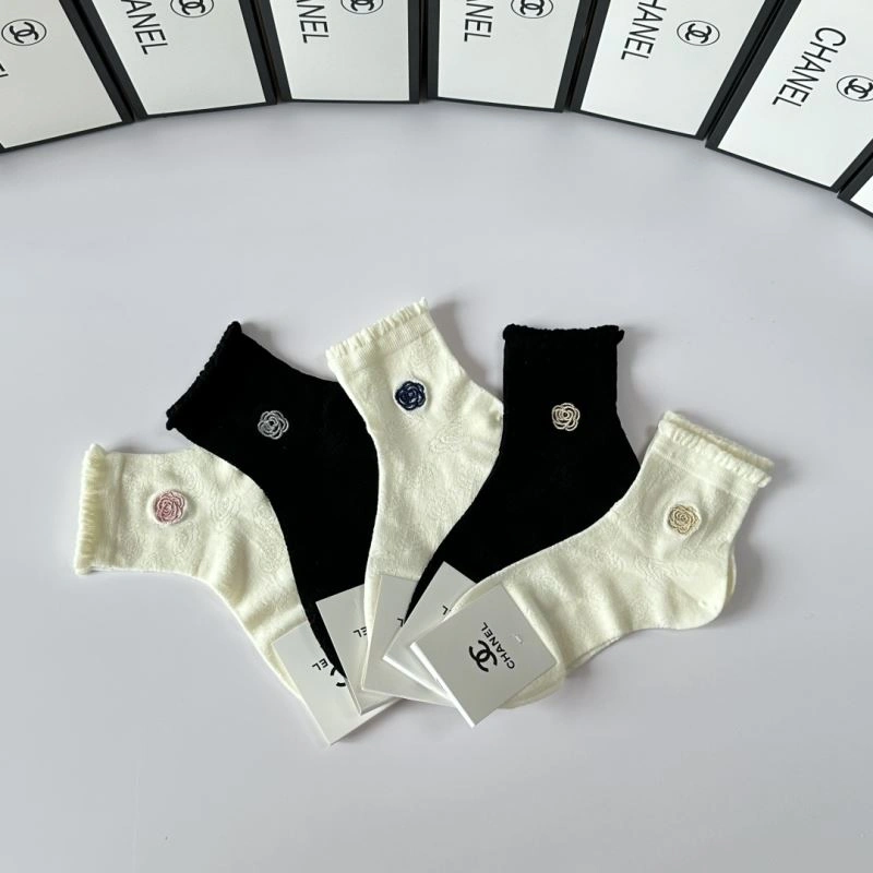 Factory-made Chanel Socks