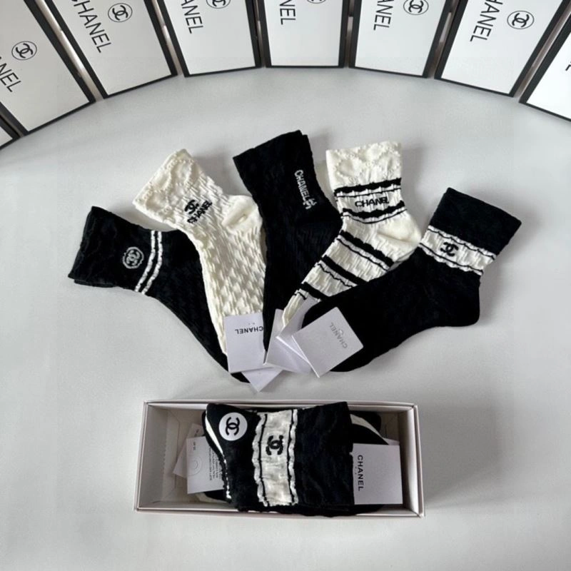 Factory-made Chanel Socks