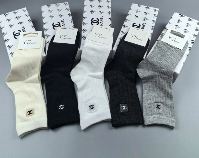 High accuracy Chanel Socks
