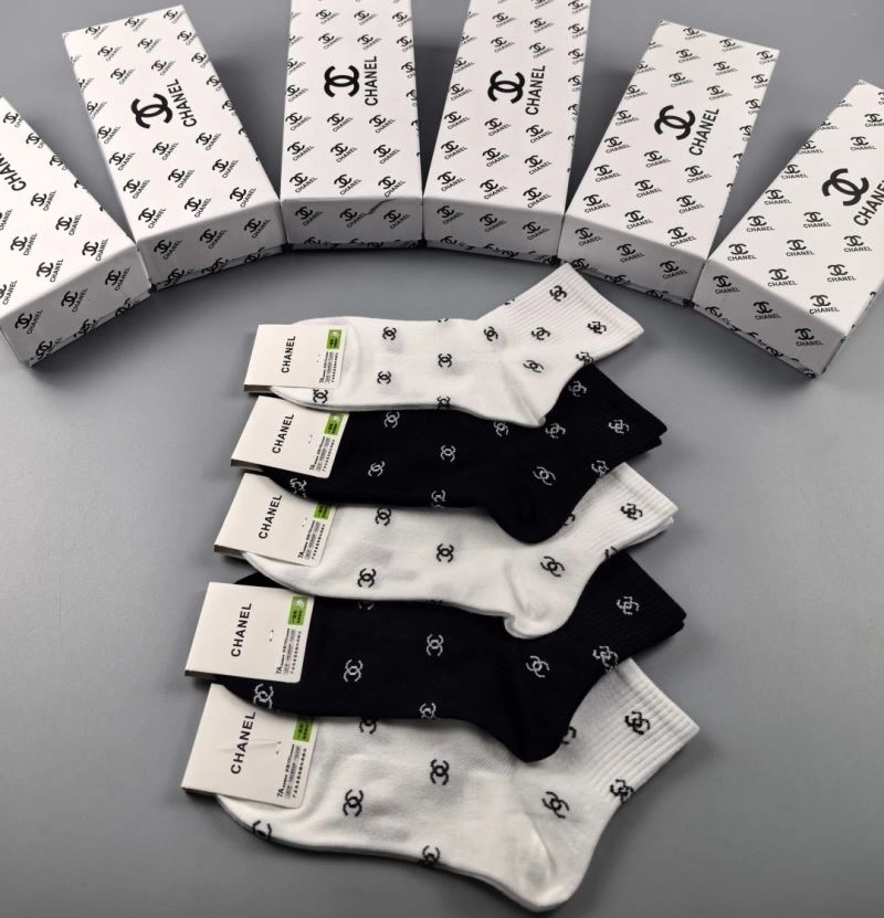 Factory-made Chanel Socks