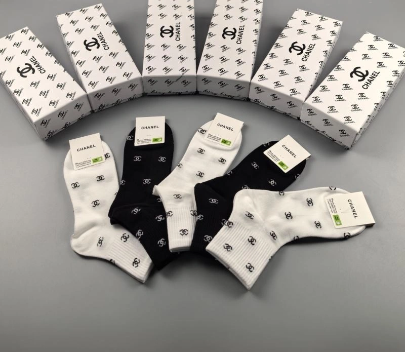 Factory-made Chanel Socks