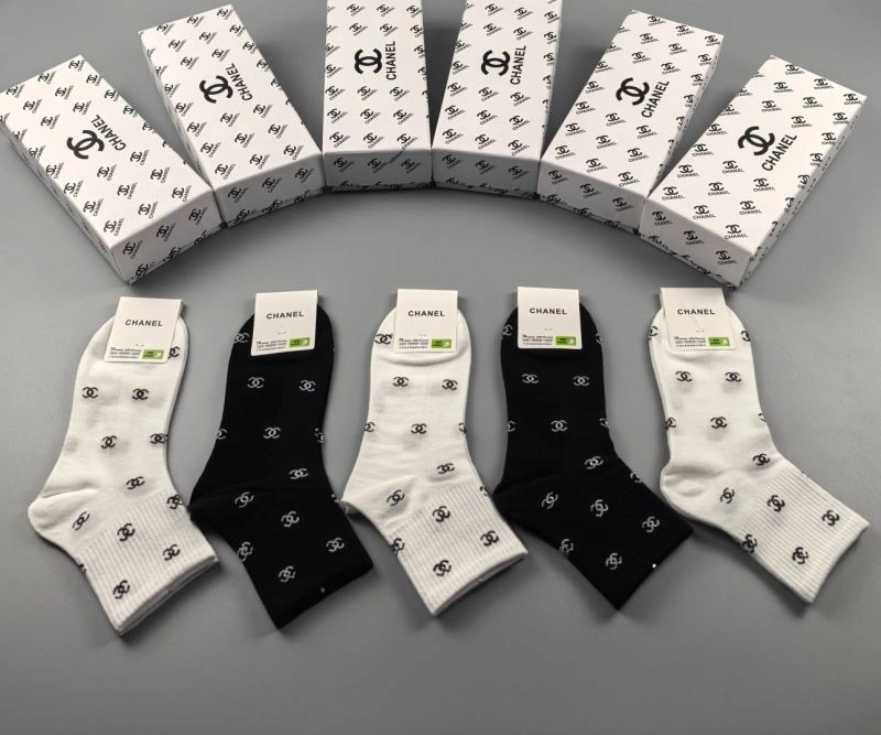 Factory-made Chanel Socks
