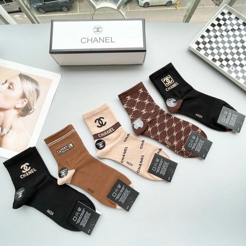Accurate model Chanel Socks