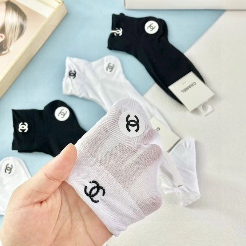 Top mirror Chanel Socks