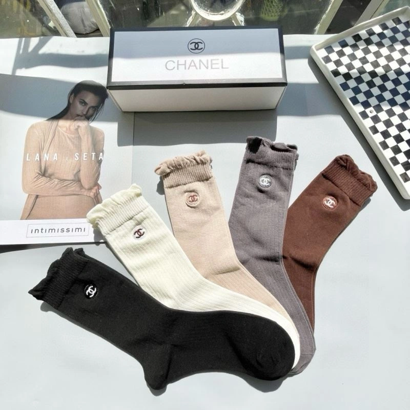 Accurate model Chanel Socks