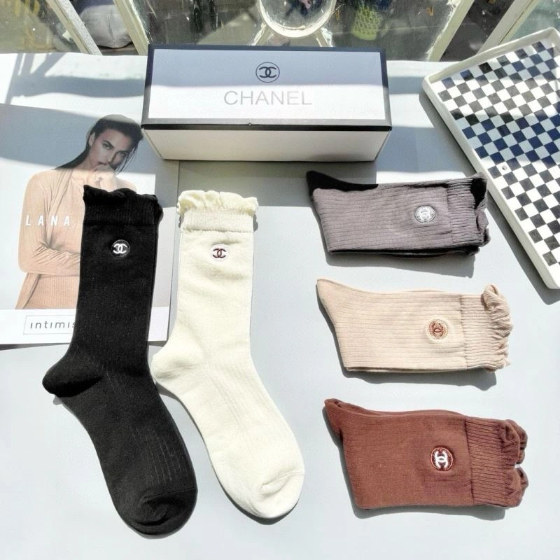 Accurate model Chanel Socks