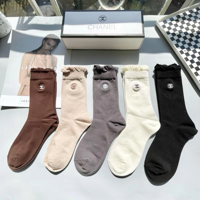 Accurate model Chanel Socks