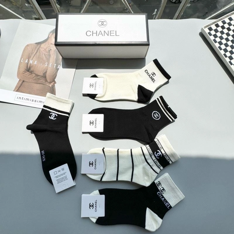1:1 copy Chanel Socks