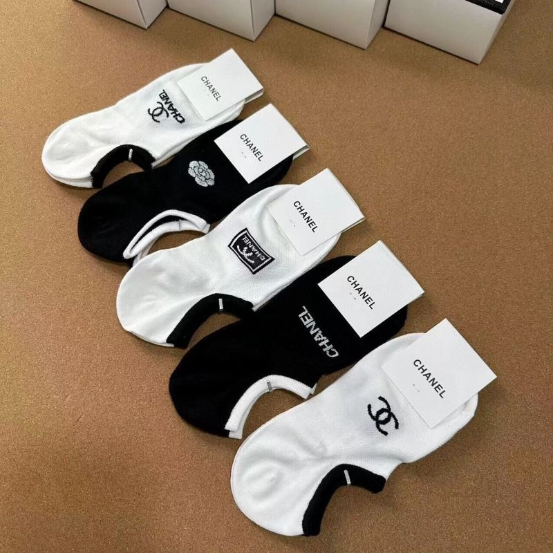 Inexpensive Chanel Socks