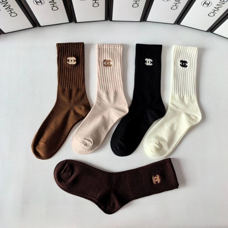 Mirror quality Chanel Socks